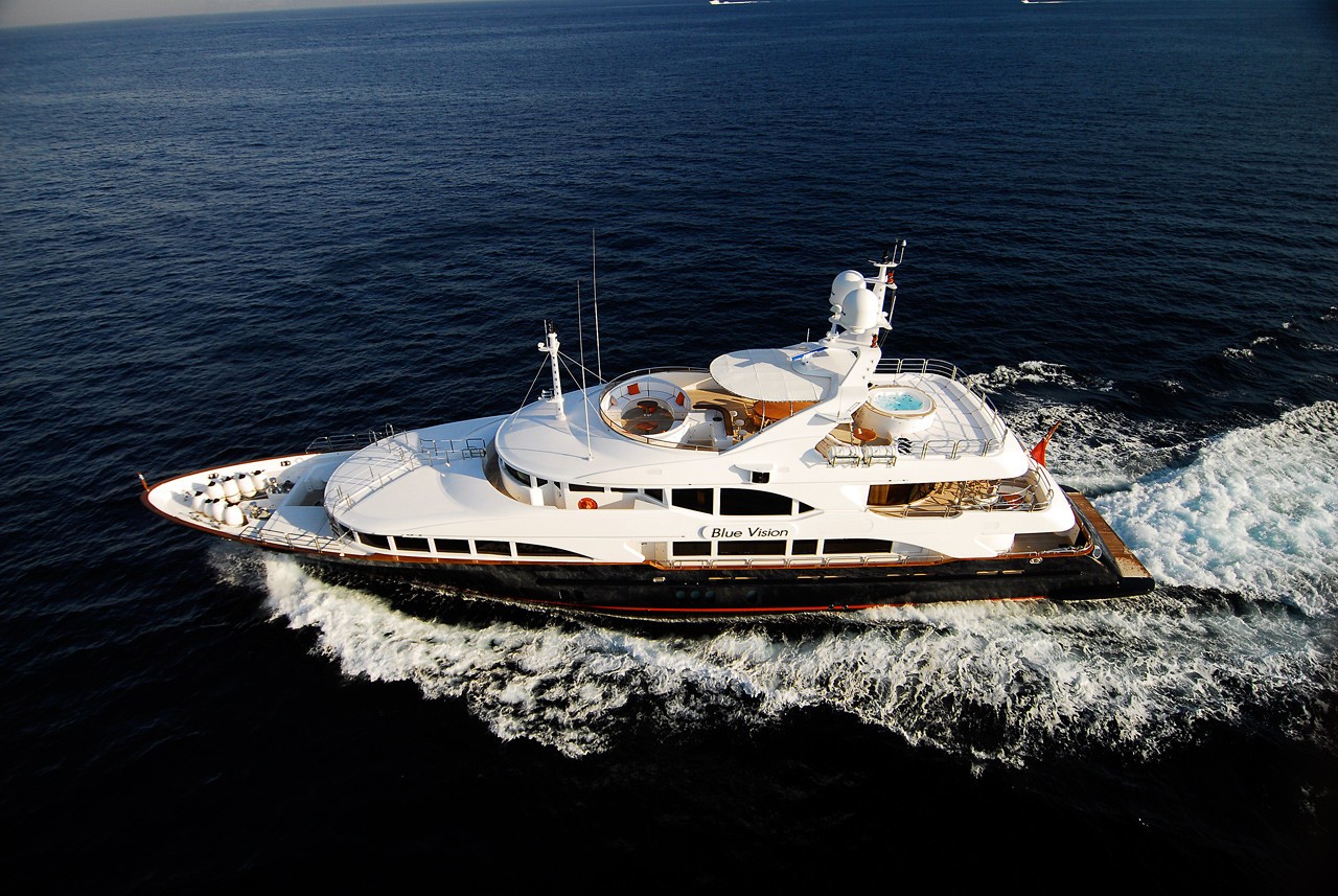 Yacht BLUE VISION, Benetti Yachts | CHARTERWORLD Luxury Superyacht Charters